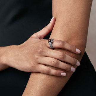 Blood Moon – Clocks and Colours