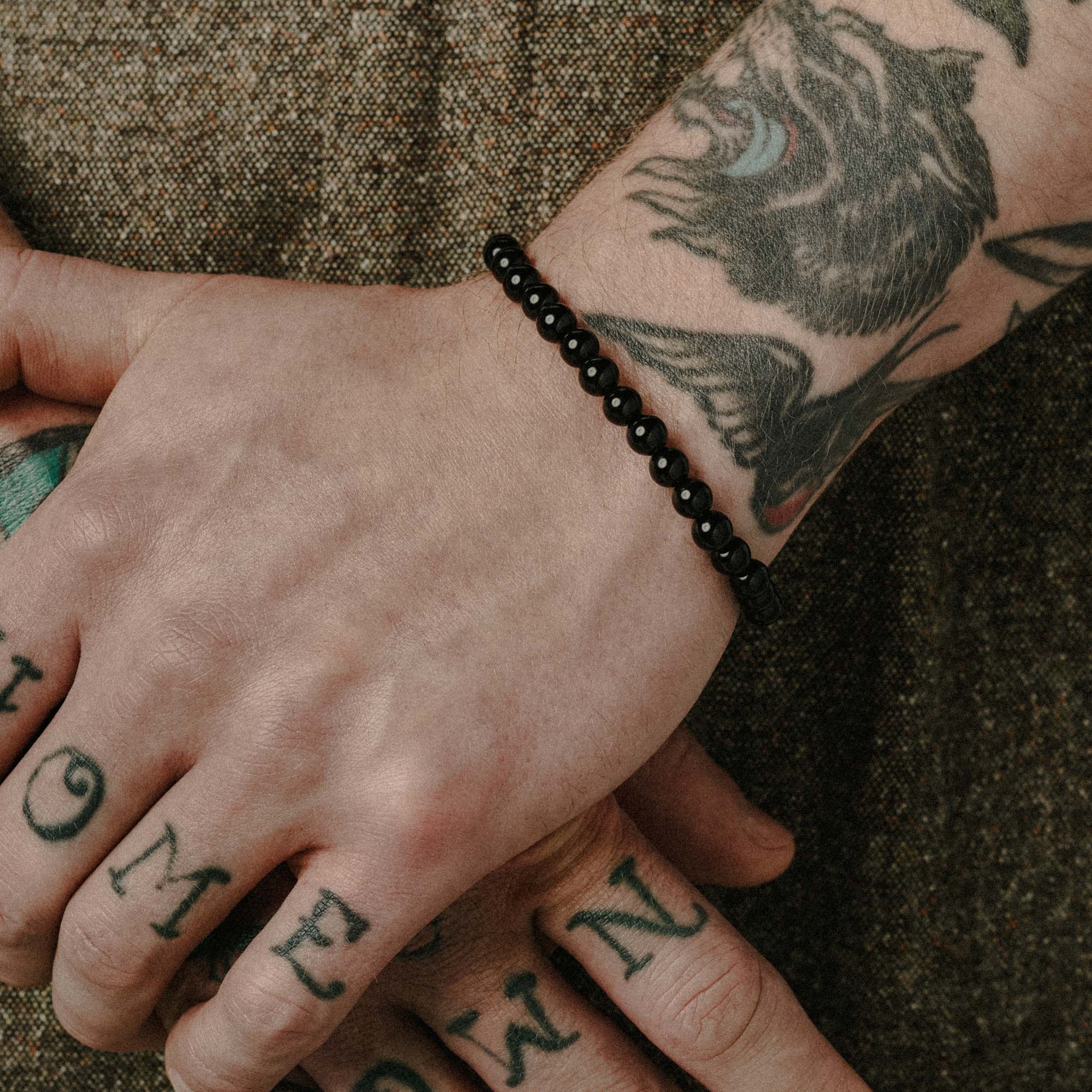 Sacred x Onyx – Clocks and Colours