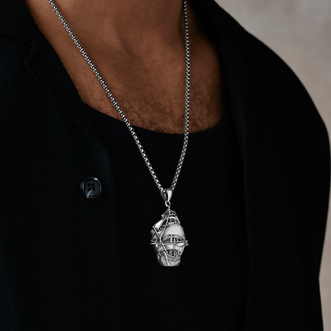 All Items – tagged "Chains" – Clocks and Colours